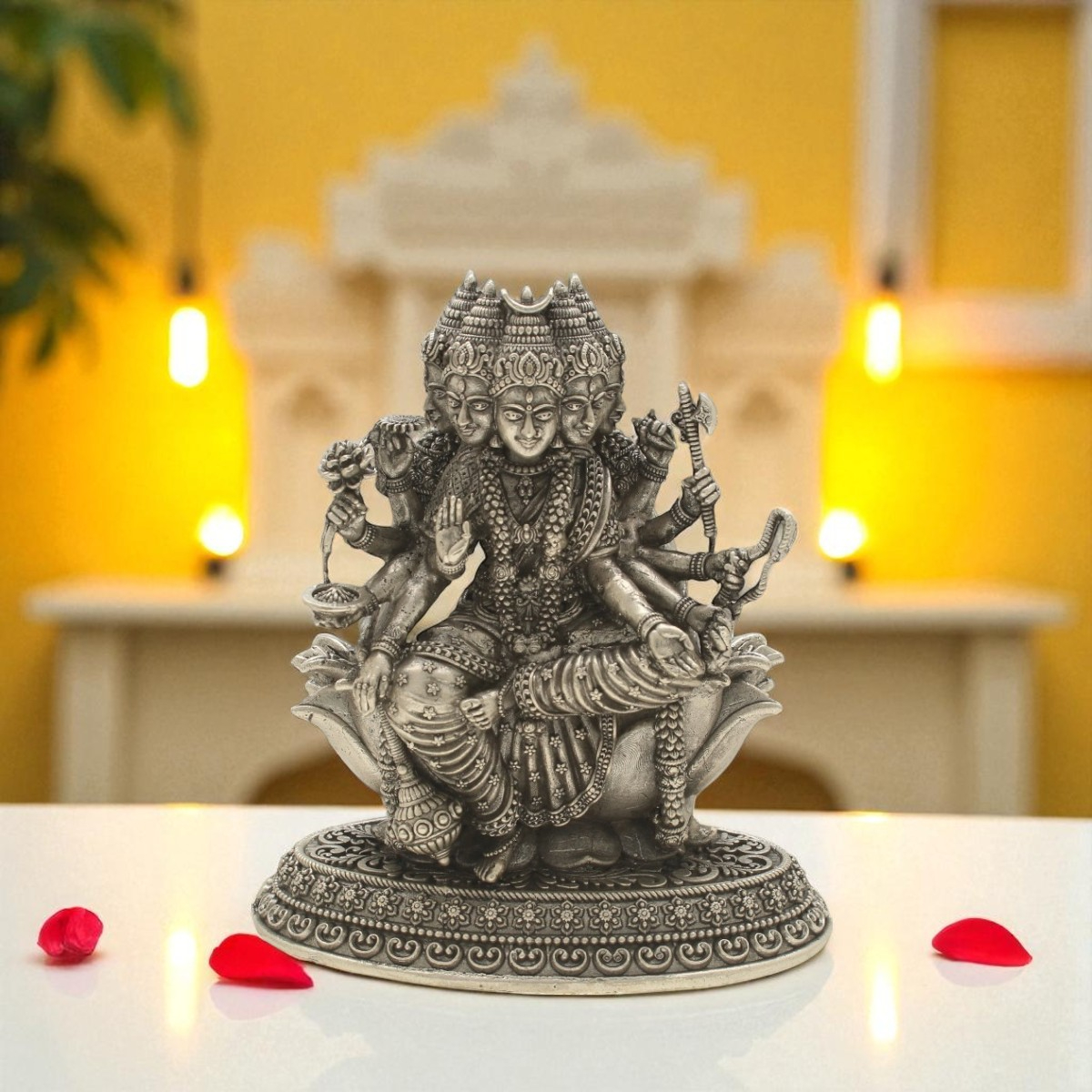 15 Grams Devi Gayatri Mata Silver Idol – Jagdamba Pearls